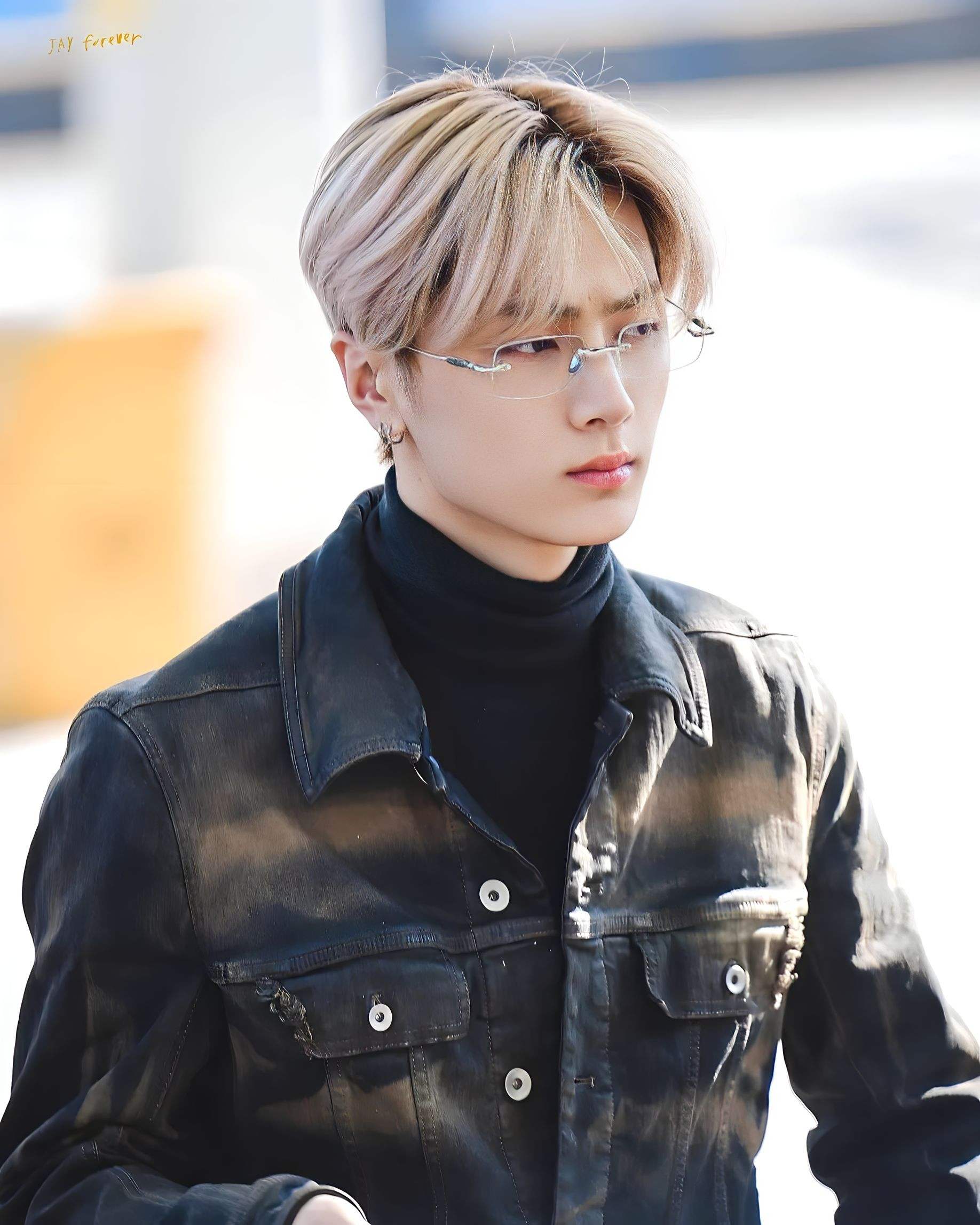 1726088440708 - Gifyu